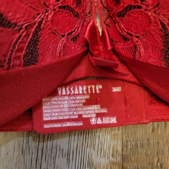 vassarette | Intimates & Sleepwear | Vasarette Red Push Up Bra | Poshmark
